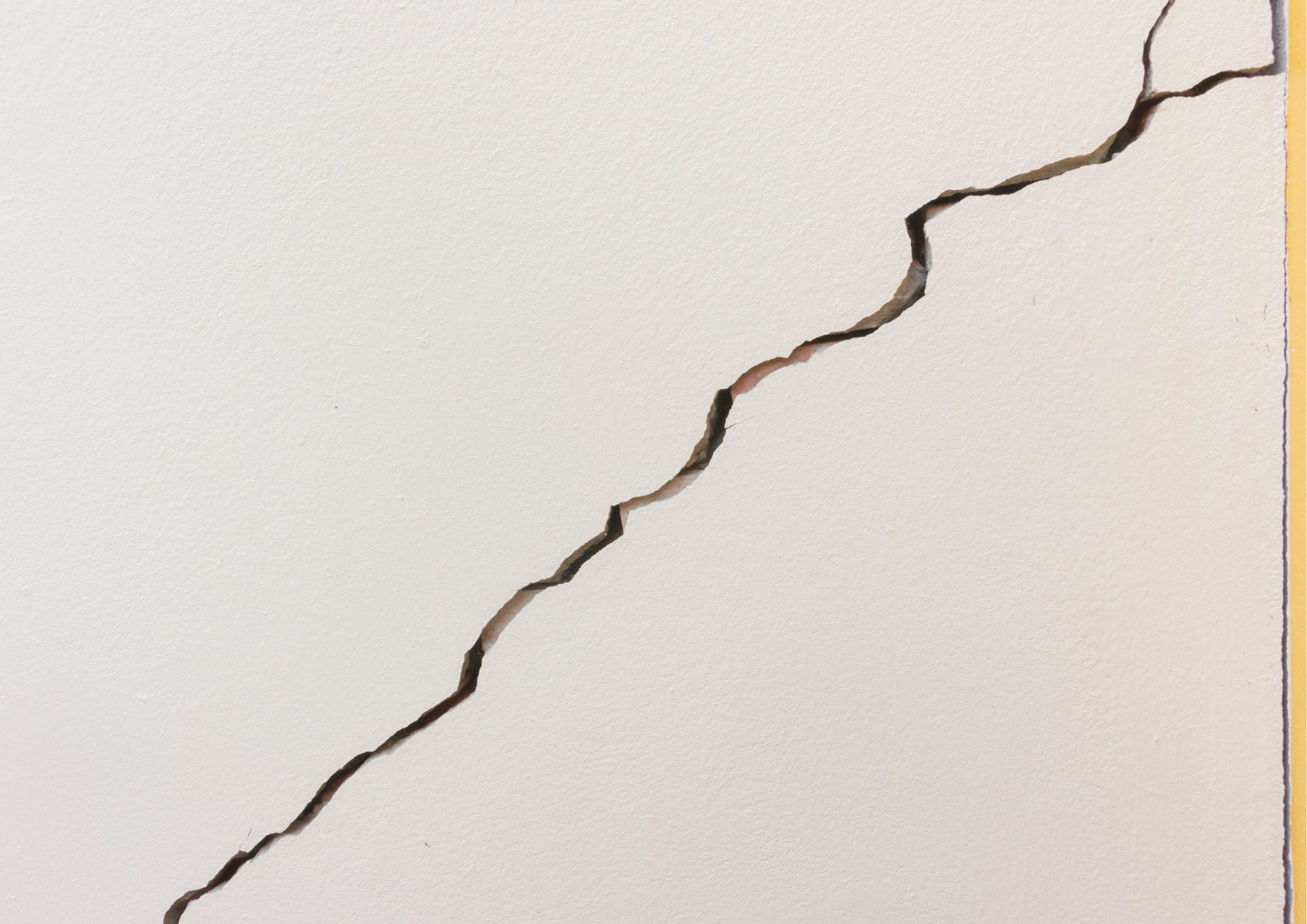 Hoe voorkom je scheuren in stucwerk? - VenM